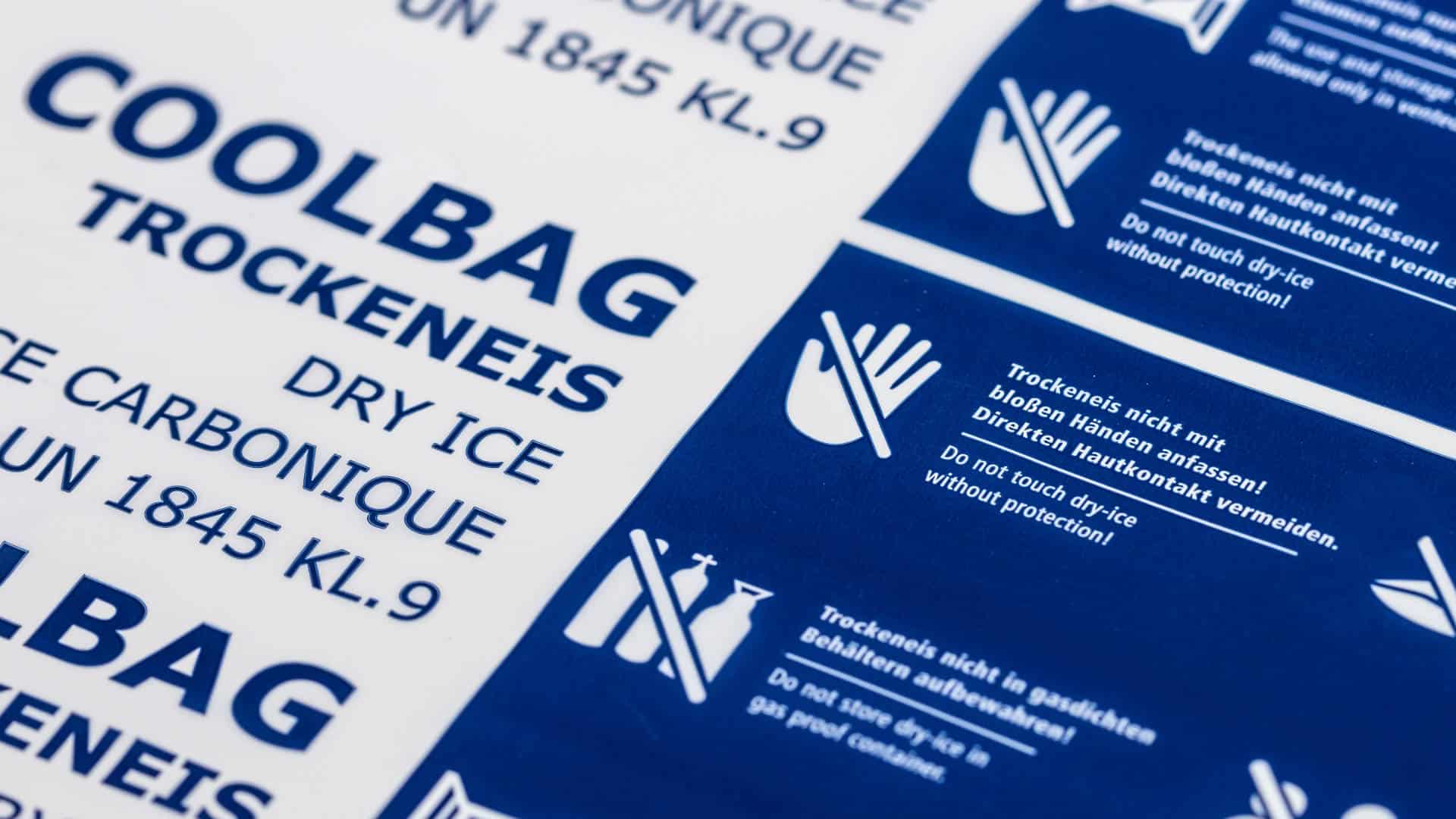 Trockeneis Coolbags 25 kg in Thermobox | Trockeneis Shop